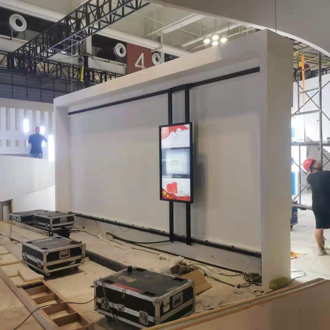 滑轨屏应用场景|滑轨屏应用案例 - 广州市鑫宜云科技有限公司